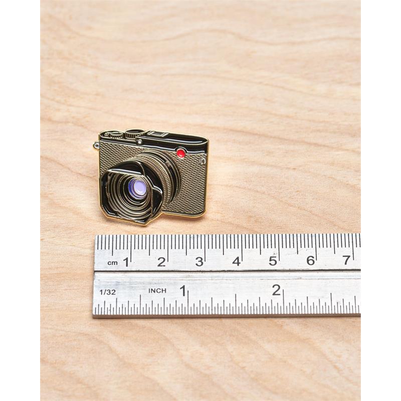 Official Exclusive Leica Q Pin Badge | Park Cameras